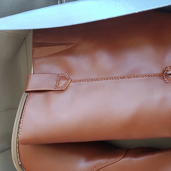 Universal Thread | Shoes | Universal Thread Davina Heeled Faux Leather ...